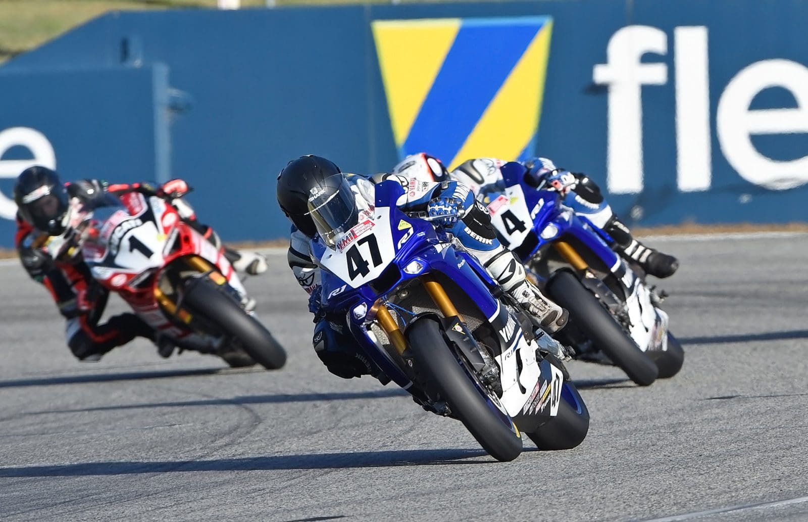 MAXWELL CLAIMS ROUND AN CHAMPIONSHIP LEAD - Australian Motorcycle News