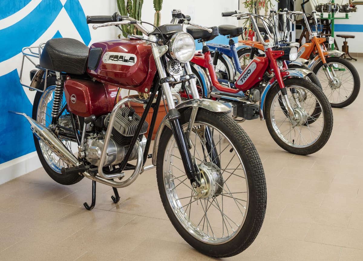 MUSEUM No.05 THE MUSEUM OF MOTORCYCLES AND MOPEDs DEMM - Australian ...