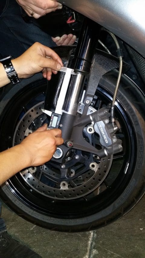 RIDER SAG SETTINGS: STEP BY STEP GUIDE - Australian Motorcycle News