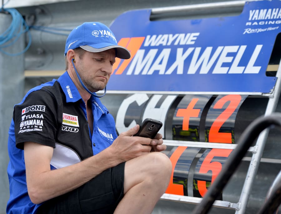 Maxwell mechanic Warren Monson - Australian Motorcycle News