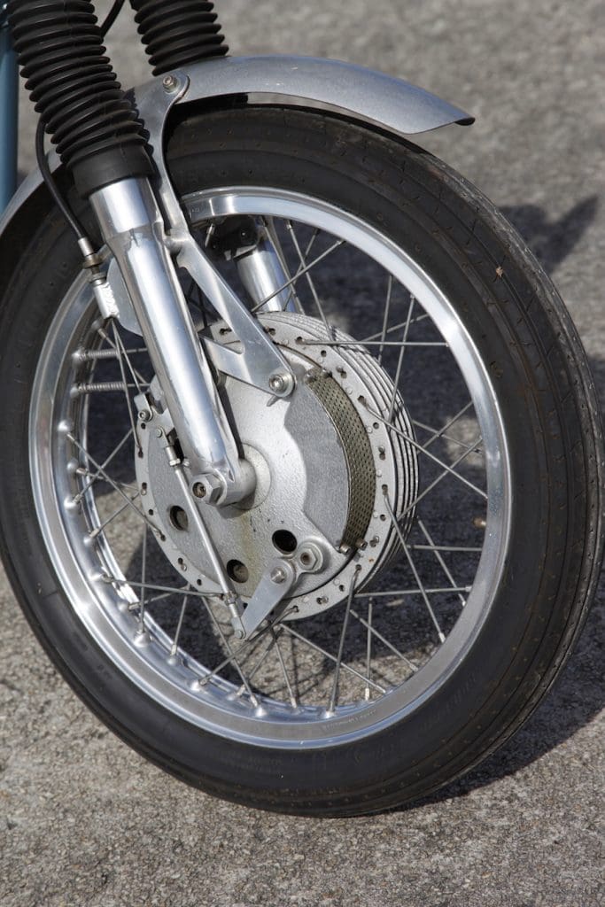 Dresda Triton and Dresda Triumph - Australian Motorcycle News