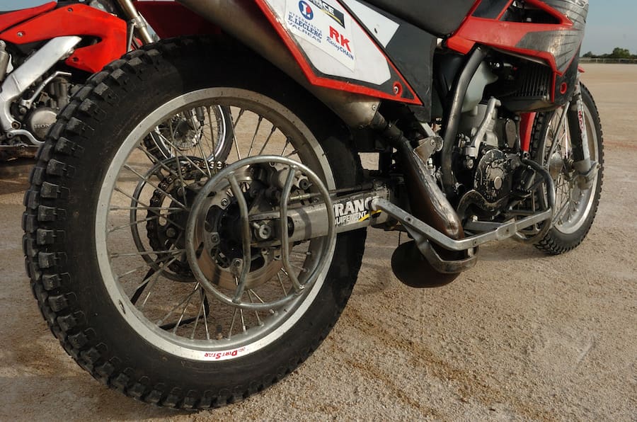 Moto-ball (33) - Australian Motorcycle News