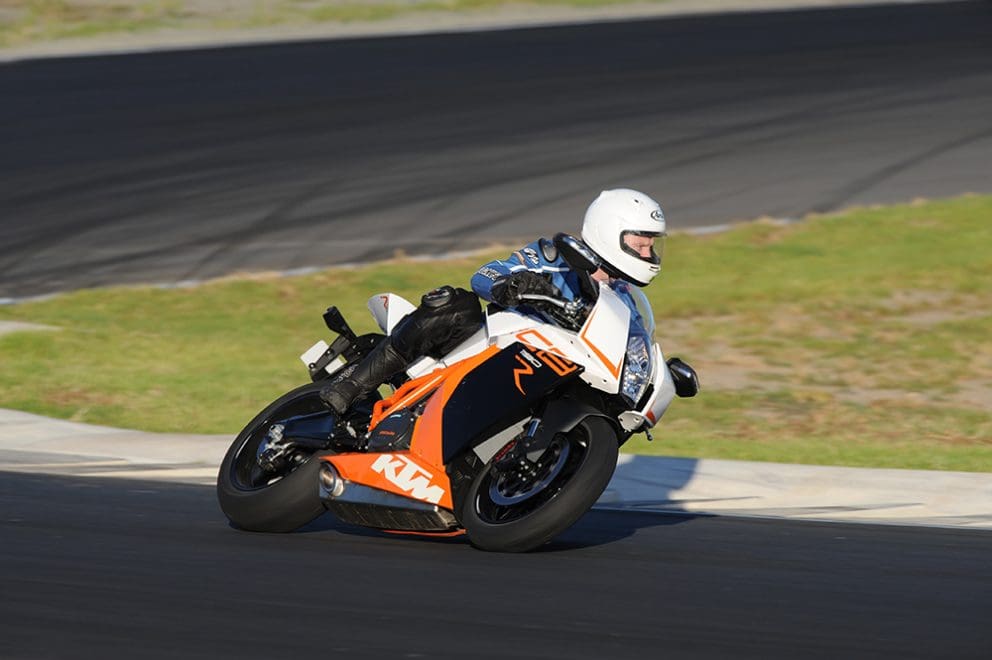 READY TO RACE: 2012 KTM 1190 RC8 R - Australian Motorcycle News