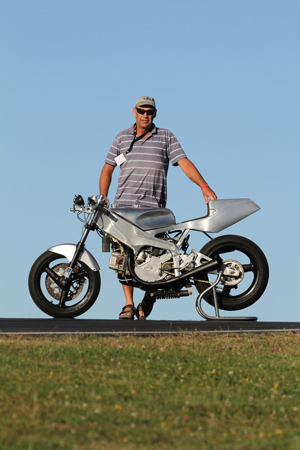 DUKES OF WELLINGTON: HAND BUILT WORLD BEATERS - Australian Motorcycle News