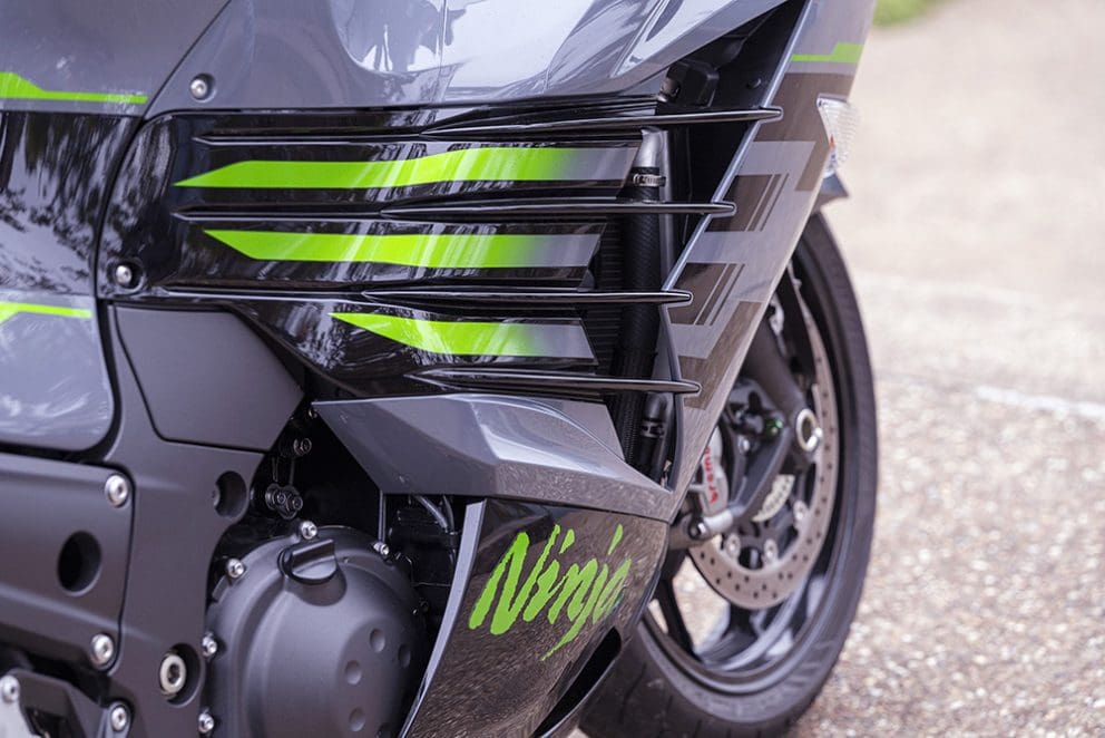 BEAST FEAST: 2008 KAWASAKI ZX-14 AND 2021 KAWASAKI ZX-14R - Australian ...