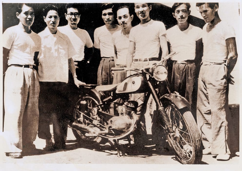 THE FIRST YAMAHA: 1955 YAMAHA YA-1 RED DRAGONFLY - Australian ...