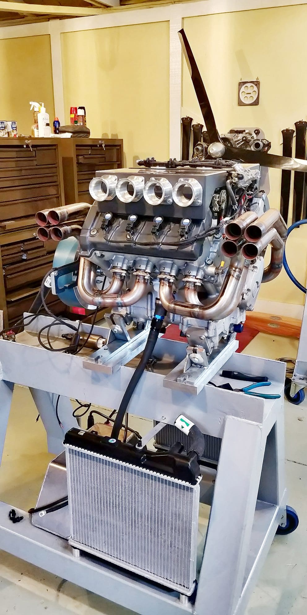 SALT AND WATER - THE AUSTRALIAN-ENGINEERED V8 MOTORCYCLE ENGINE ...