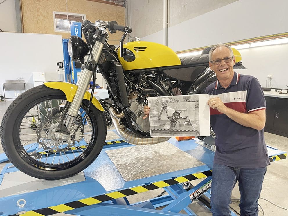 SALT TWOSTROKE 300 - Australian Motorcycle News