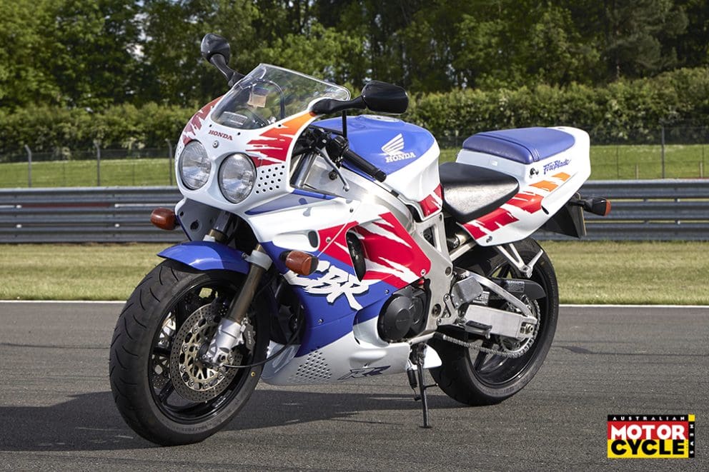 30TH ANNIVERSARY FIREBLADE - Australian Motorcycle News