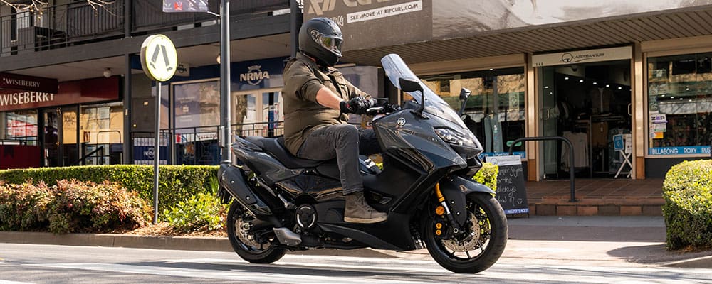 2022 YAMAHA TMAX 560 TECH MAX - Australian Motorcycle News