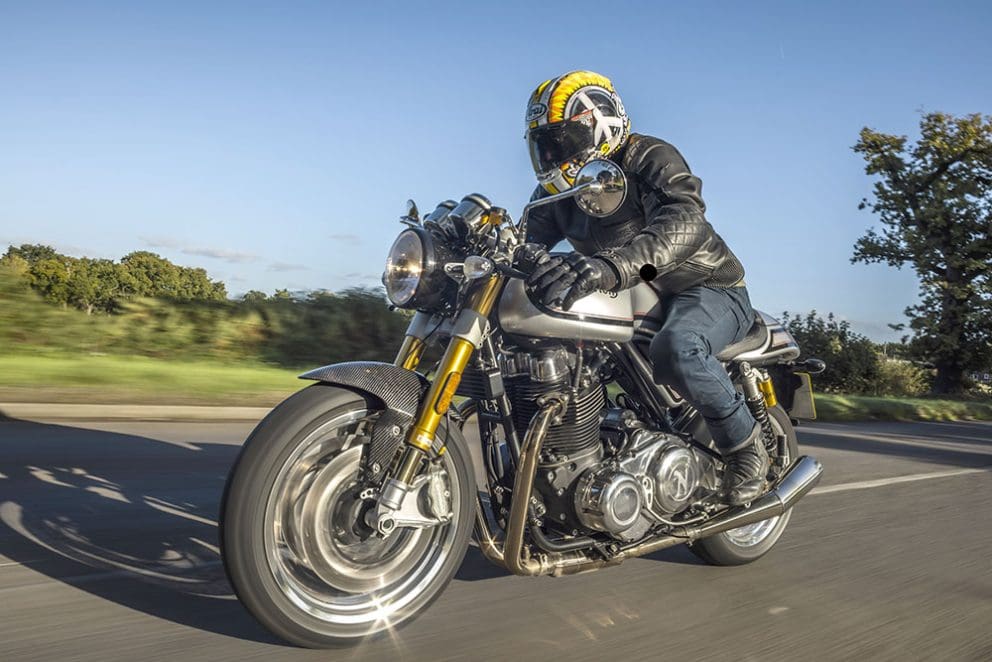 NORTON COMMANDO 961 | TEST - Australian Motorcycle News