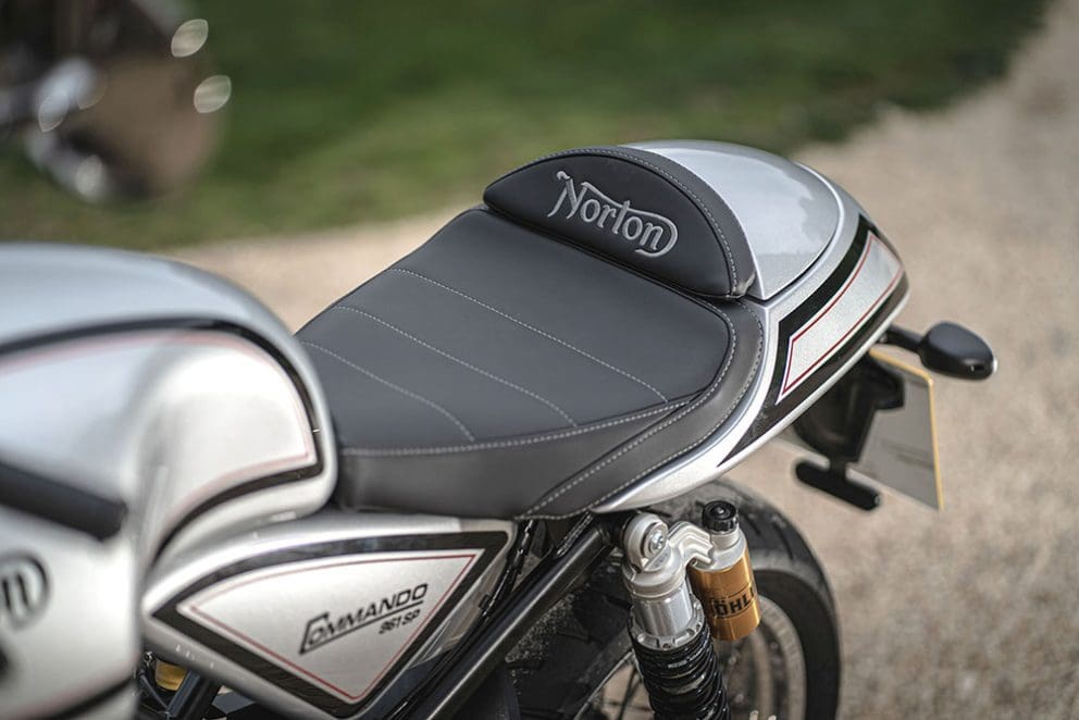 NORTON COMMANDO 961 | TEST - Australian Motorcycle News