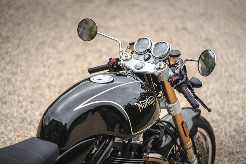 NORTON COMMANDO 961 | TEST - Australian Motorcycle News