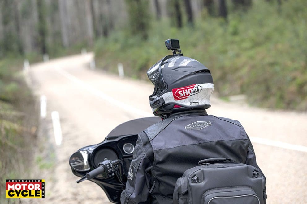 CARDO PACKTALK EDGE REVIEW - Australian Motorcycle News