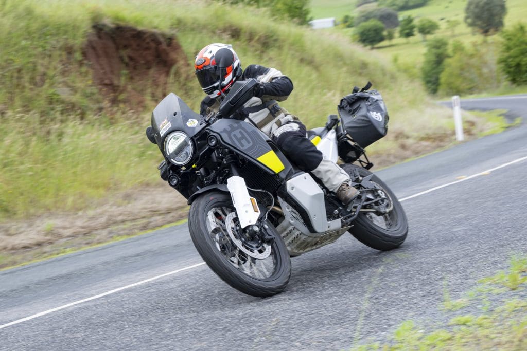 HUSQVARNA NORDEN 901 - Australian Motorcycle News