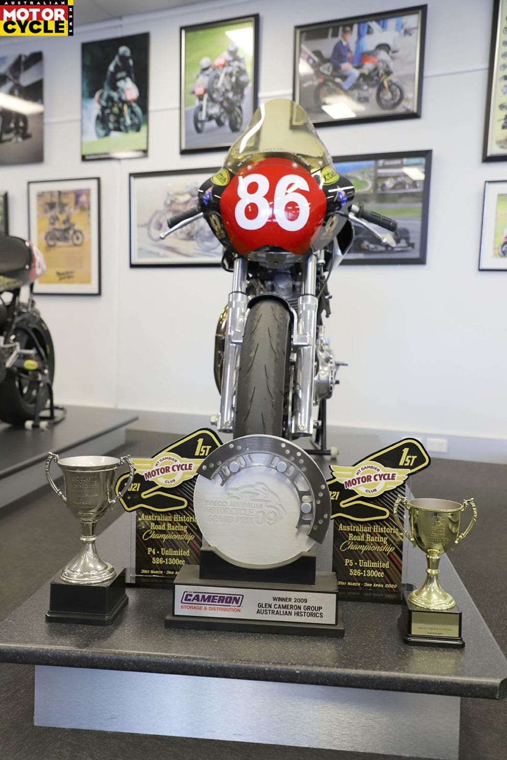 AUSSIE LEGENDS KEN & BARRY HORNER - Australian Motorcycle News