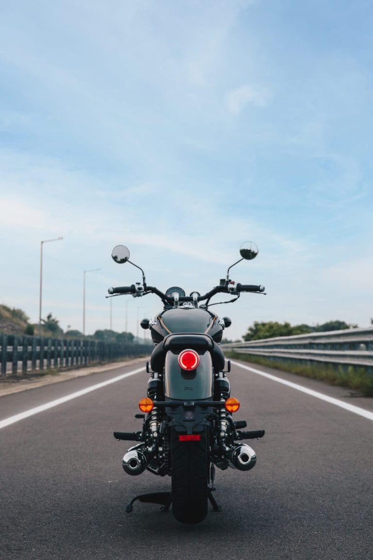 Super Meteor 650 Interstellar Green12 - Australian Motorcycle News