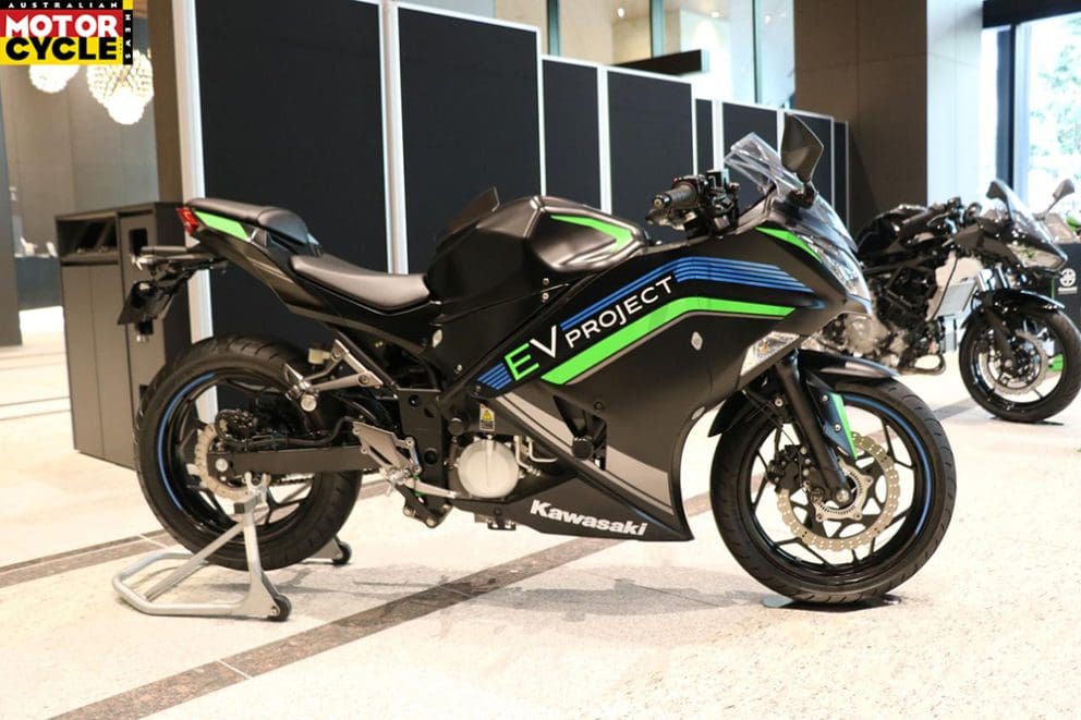 KAWASAKI NINJA E-1 AND Z E-1 EMERGE - Australian Motorcycle News