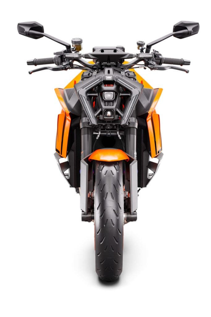 KTM REVEALS NEW 1390 SUPER DUKE R - Australian Motorcycle News