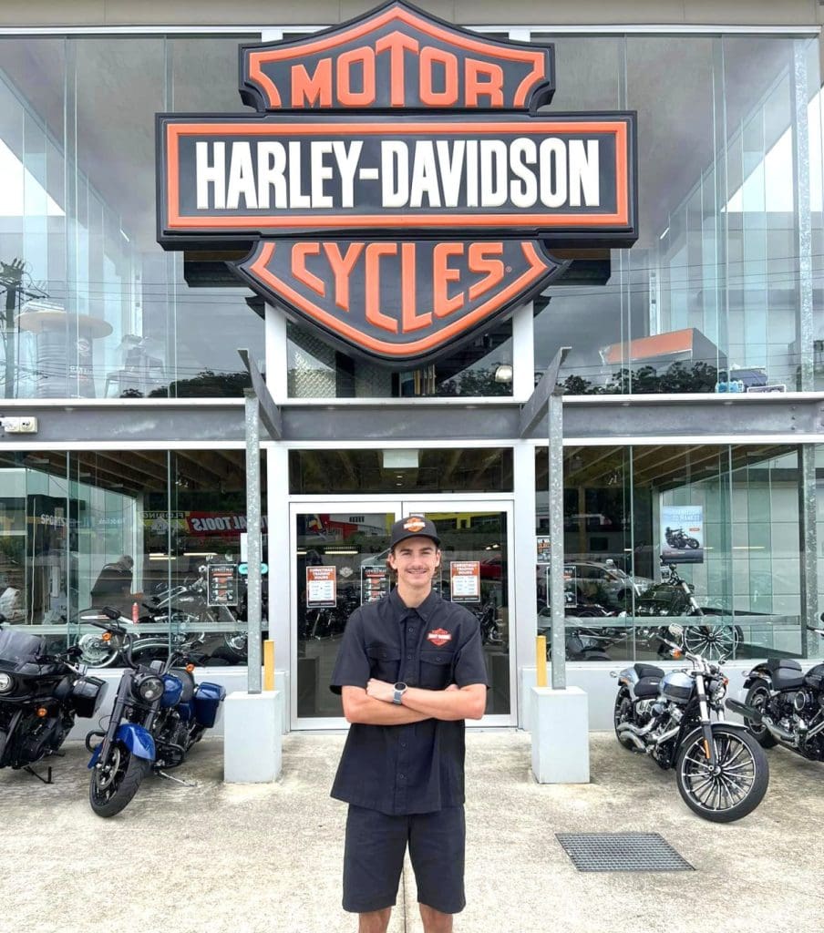 MAX WHALE STEPS UP TO AFT TWINS - Australian Motorcycle News