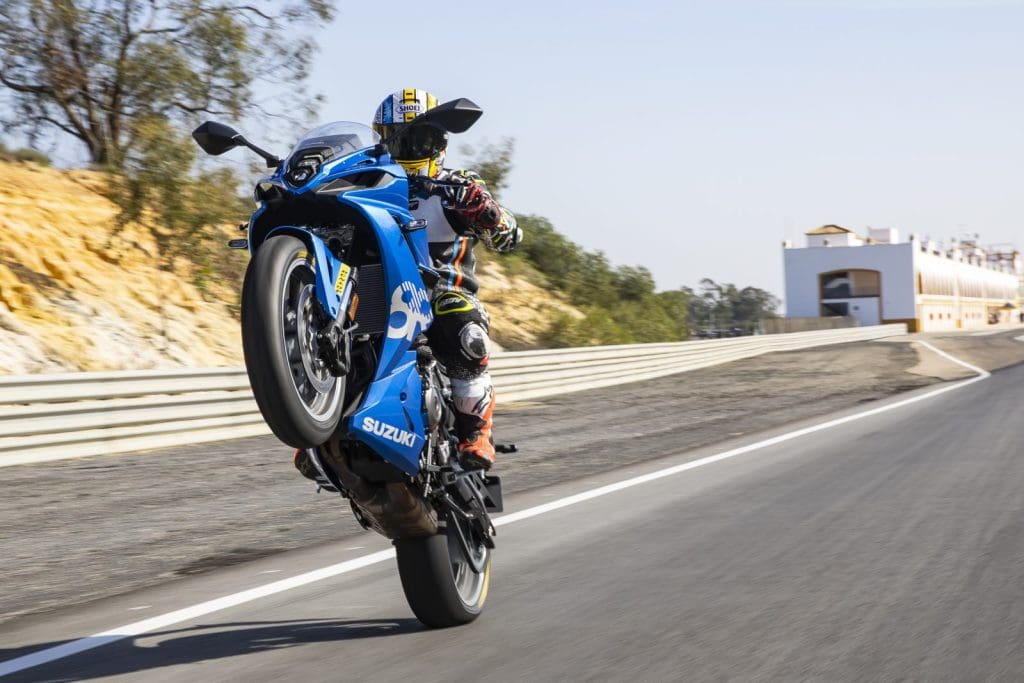 SUZUKI GSX-8R - Australian Motorcycle News