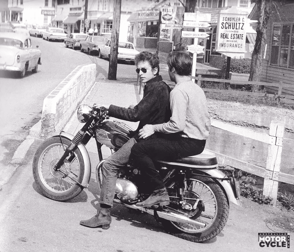 A COUPLE OF BOBS - Australian Motorcycle News