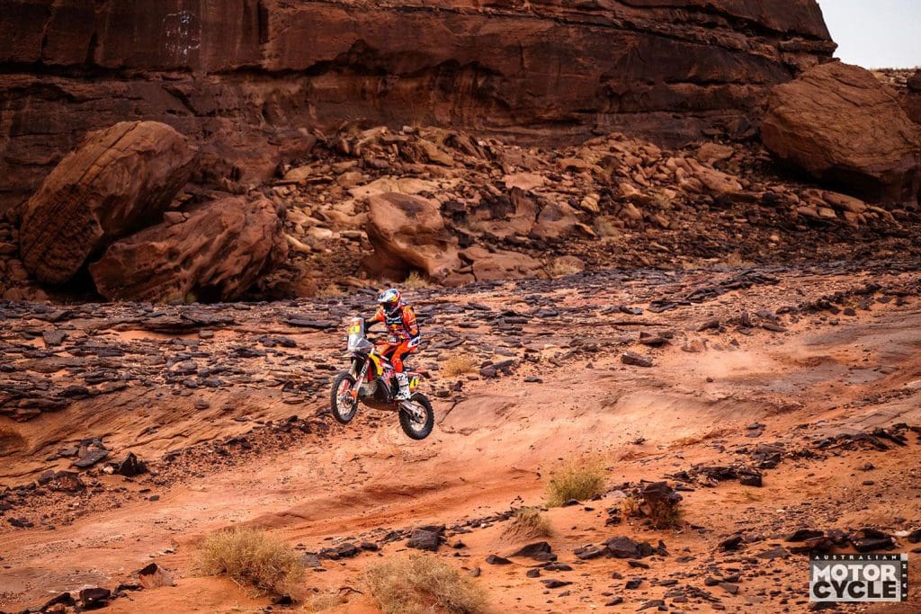 Dominant Daniel Sanders creates Dakar history - Australian Motorcycle News