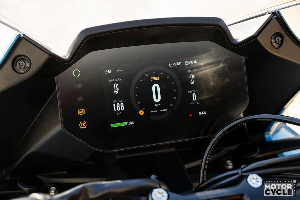 WORLD FIRST ROAD TEST | WMC Zero SR/S Prototype - Australian Motorcycle ...