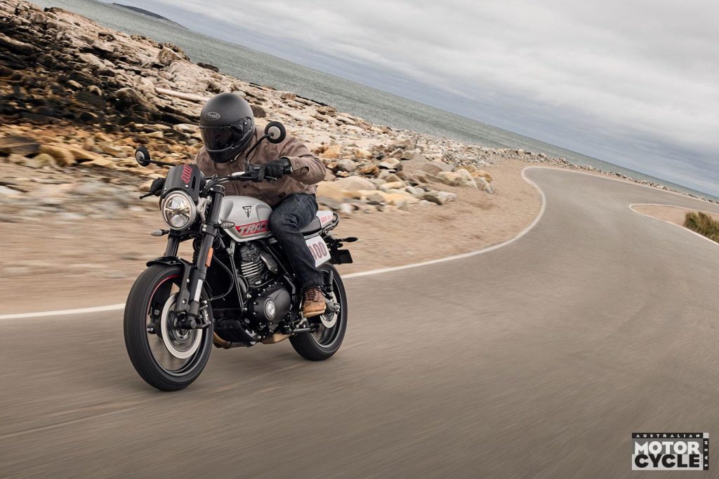 Triumph Rolls Out New Tracker 400 and Thruxton 400 - Australian ...
